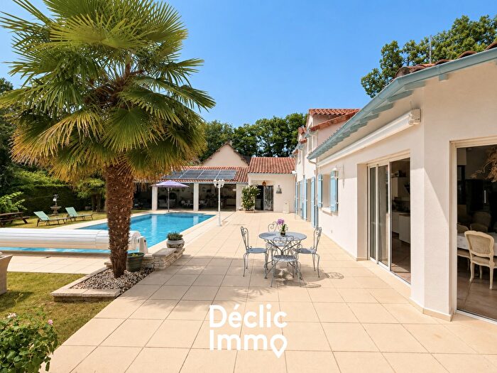 Maison 7 pièces à vendre à Vouneuil-sous-Biard