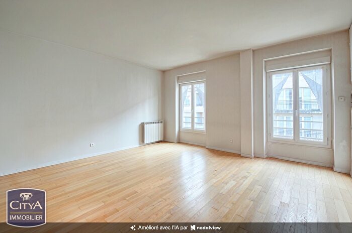 Charenton-le-Pont, Valmy : Appartement 4 pièces à vendre