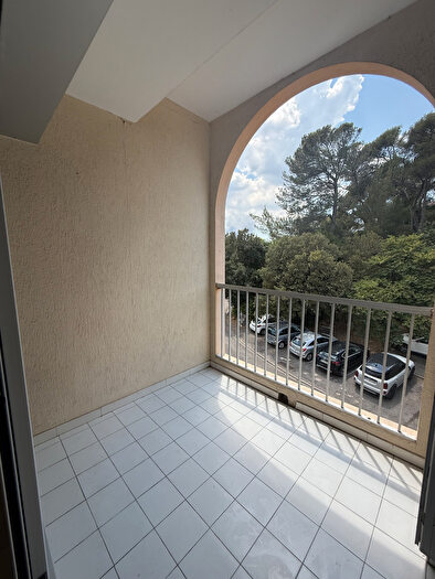 Nîmes, Tour Magne : Appartement 3 pièces à vendre