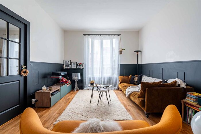 Maison à vendre - Colombes, La Petite Garenne - 6 pièces - 3 chambres