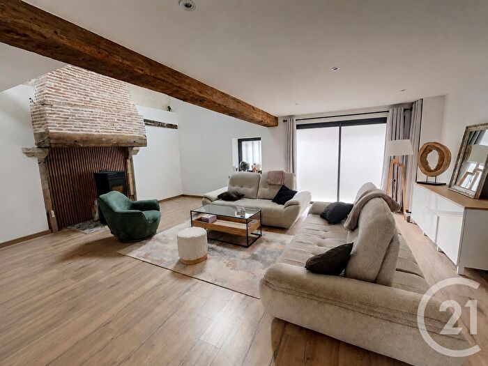 Maison 6 pièces à vendre à Mareau-aux-Prés