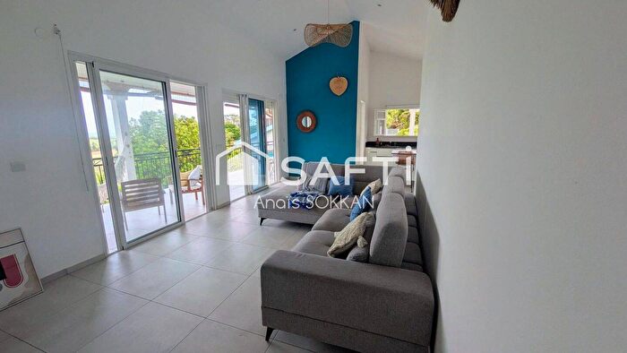 Appartement 4 pièces à Ducos, à louer