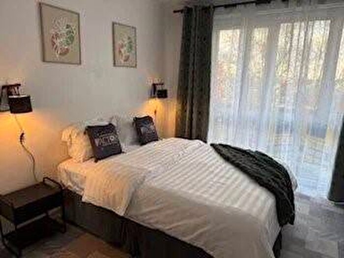 Appartement à louer - Abbaye, Créteil - 1 pièce