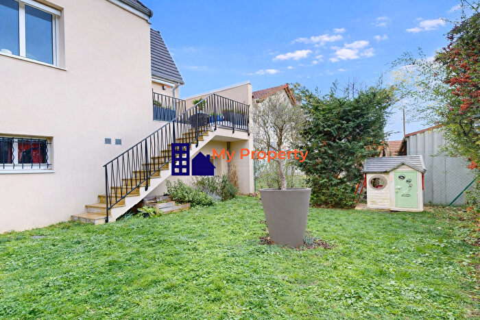 Maison à vendre - Houilles - 5 pièces - 3 chambres