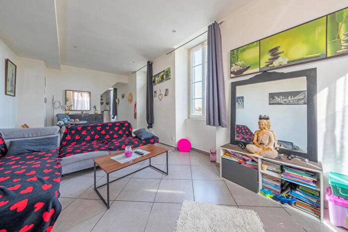 Maison à vendre - Montendre - 4 pièces - 3 chambres