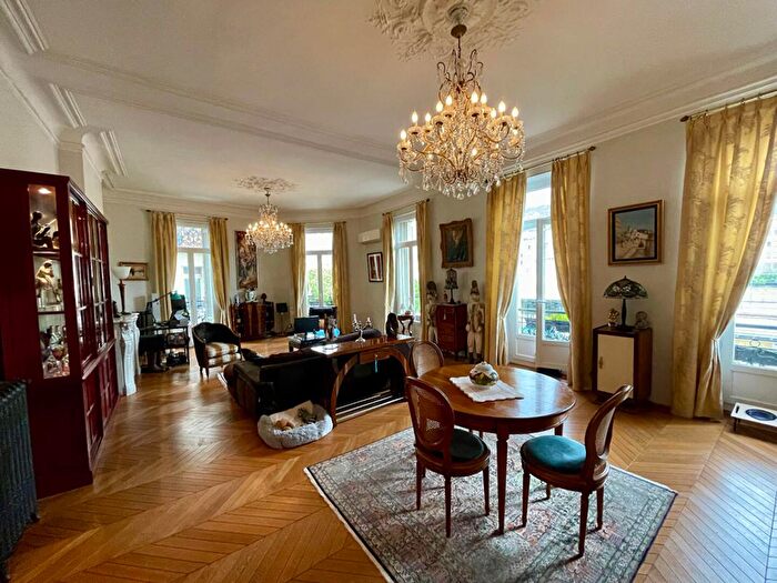 Appartement à vendre - Toulon, Haute-ville - 4 pièces - 3 chambres