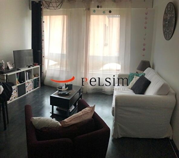 Appartement à louer - Metz, Centre-ville - 1 pièce - 1 chambre