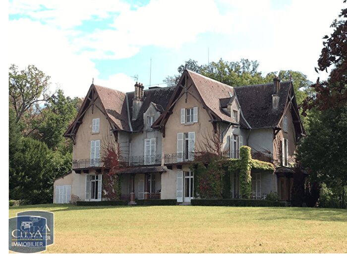 Pouzy-Mésangy : Maison 15 pièces à vendre