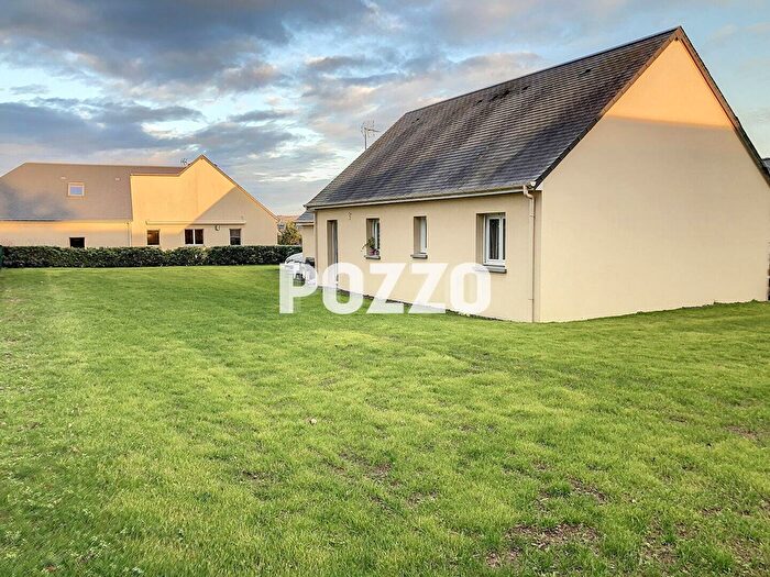 Maison à louer - Condé-sur-Vire - 4 pièces - 3 chambres