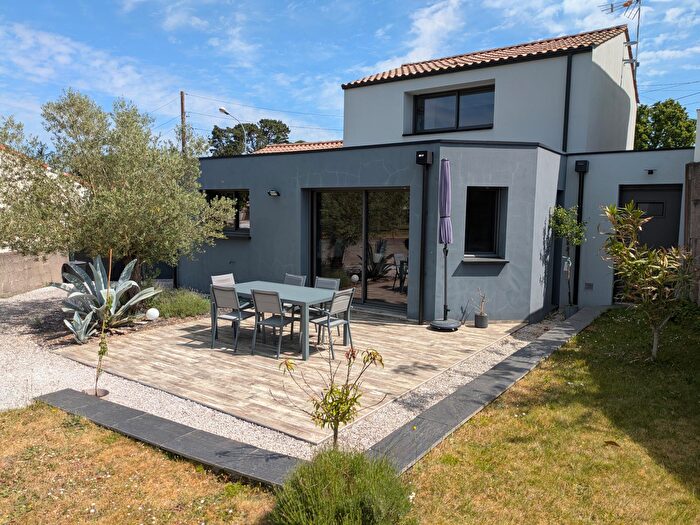 La Roche-sur-Yon, Val dOrnay, Saint-André dOrnay, Forges - Maison 4 pièces à vendre