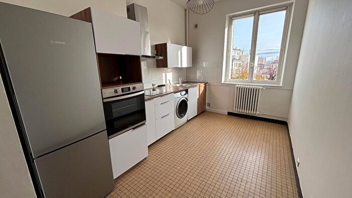 Appartement à louer - Clermont-Ferrand, Oradou - 5 pièces - 4 chambres