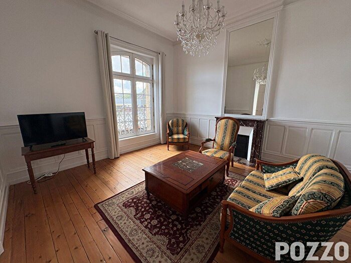 Centre, Cherbourg-en-Cotentin : Appartement 5 pièces à louer