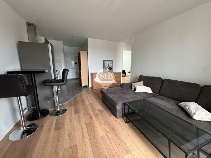 Appartement à louer - Sainte-Geneviève-des-Bois, Georges Pitard - 3 pièces - 2 chambres