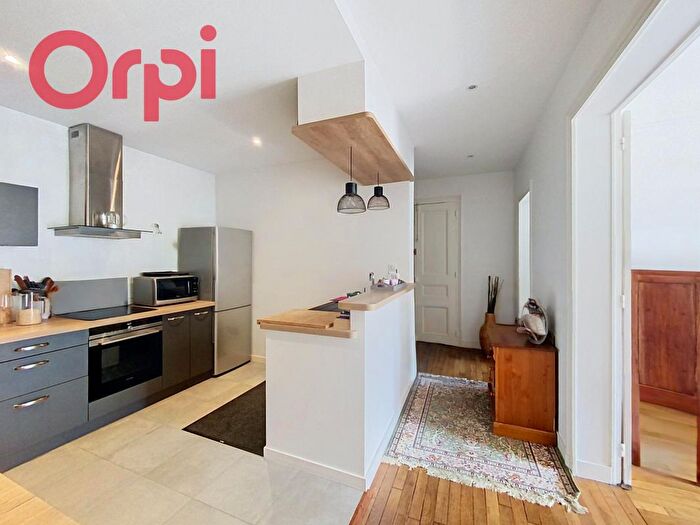 Brunoy, Centre-ville : Appartement 3 pièces à vendre