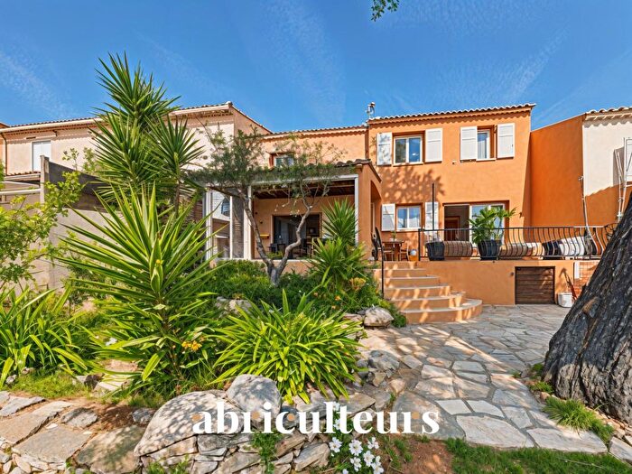 Cassis : Maison 6 pièces à vendre