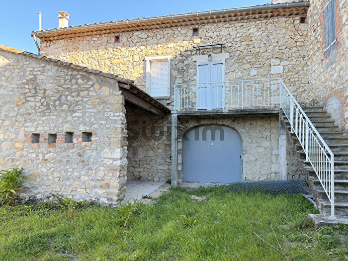 Maison à louer - Vézénobres - 3 pièces - 2 chambres