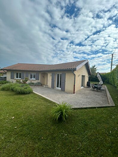 Maison 5 pièces à Saint-Agnin-sur-Bion, à louer