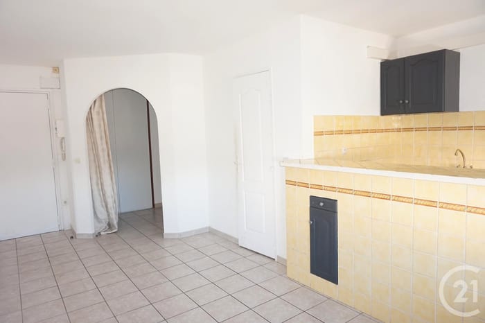 Appartement 1 pièce à Montpellier, Gambetta, à louer