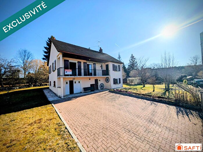 Maison à vendre - Saint-Laurent-en-Grandvaux - 6 pièces - 4 chambres