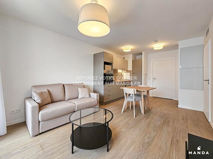 Bezons, Agriculture : Appartement 2 pièces à louer