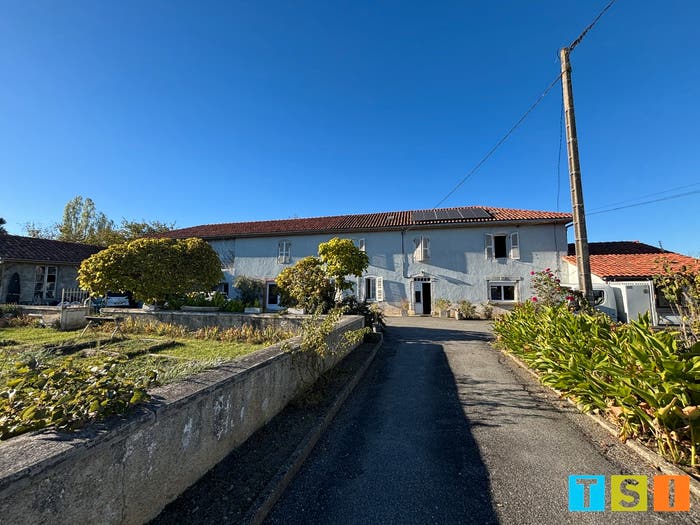 Maison 10 pièces à vendre à Labarthe-Rivière