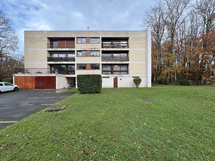 Appartement à vendre - Vernouillet - 4 pièces - 2 chambres