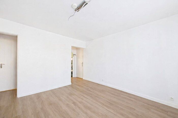 Appartement à louer - Houilles - 3 pièces - 2 chambres