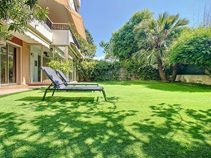 Appartement à vendre - Nice, Rimiez - 4 pièces - 3 chambres