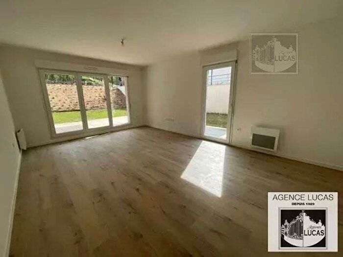 Champs-sur-Marne - Appartement 4 pièces à louer