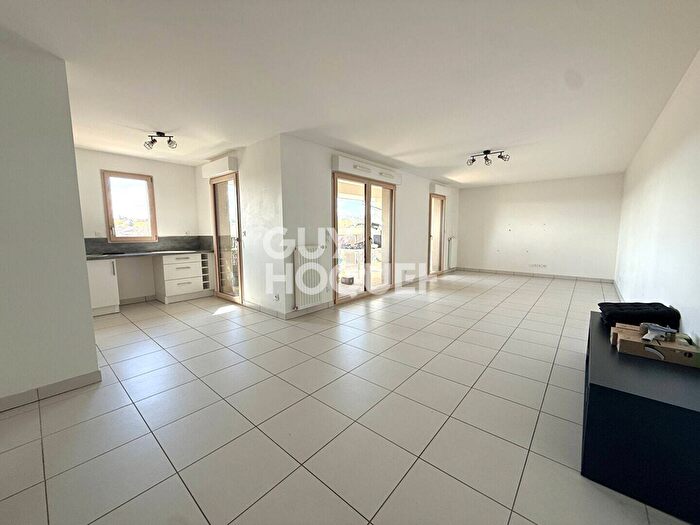 Appartement à louer - Mornant - 3 pièces - 2 chambres