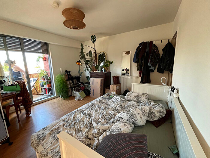 Fontenay-aux-Roses, Centre-ville, Parc : Appartement 1 pièce à louer