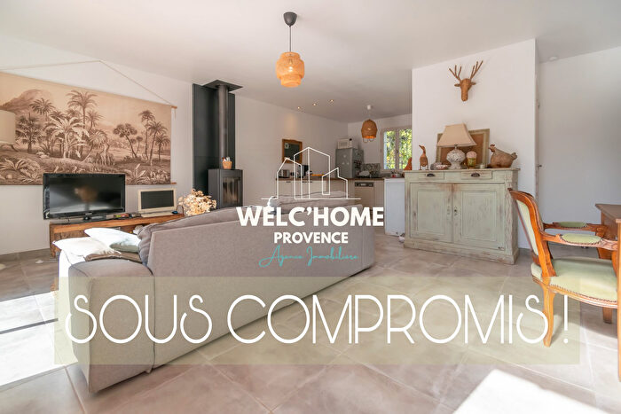 Maison à vendre - Régusse - 4 pièces - 2 chambres