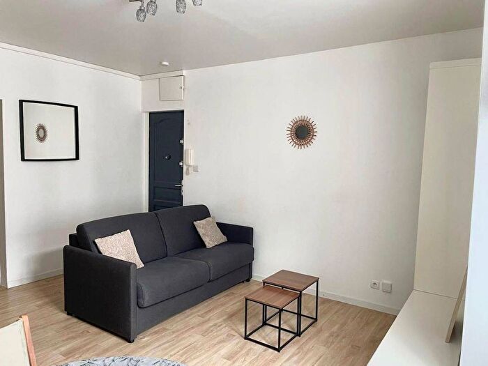 Centre Ville, Périgueux : Appartement 2 pièces à louer