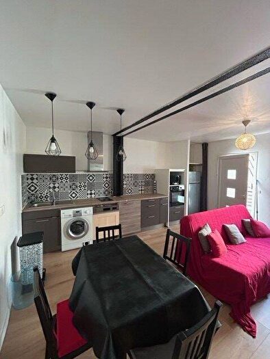 Appartement à louer - Hauts dAsnières-Métro, Asnières-sur-Seine - 2 pièces - 1 chambre