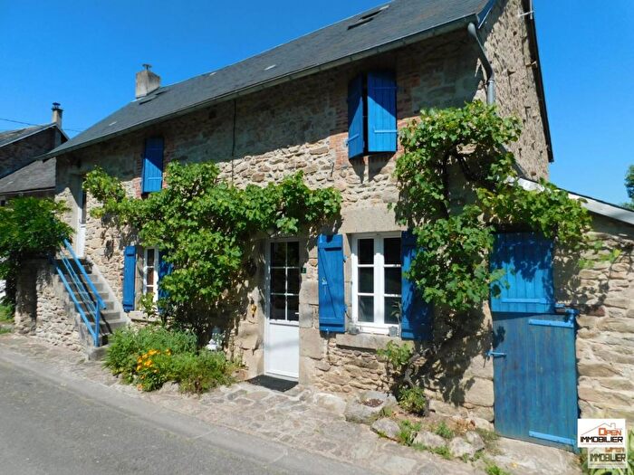 Maison à vendre - Saint-Étienne-de-Fursac - 4 pièces - 3 chambres