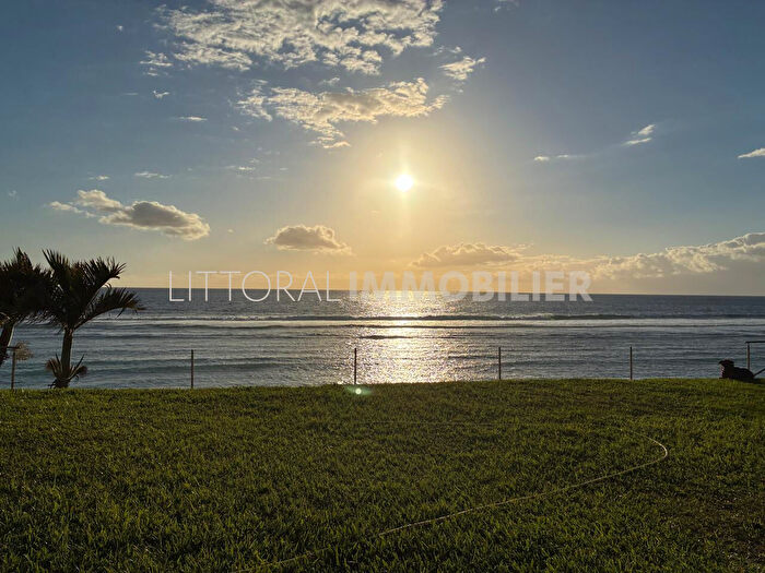 Maison à vendre - Saint-Paul, Saint-Gilles les Bains - 7 pièces - 6 chambres