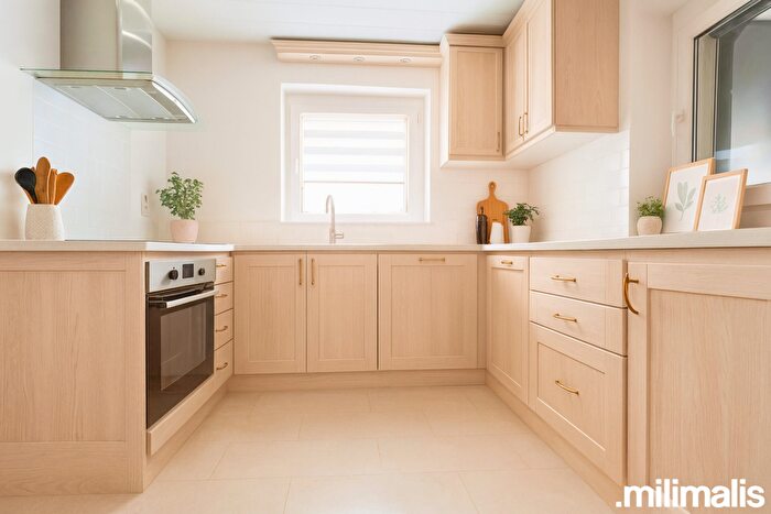 Maison à vendre - Folschviller - 6 pièces - 4 chambres