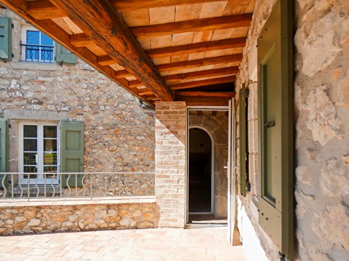 Maison à vendre - Navacelles - 5 pièces - 4 chambres