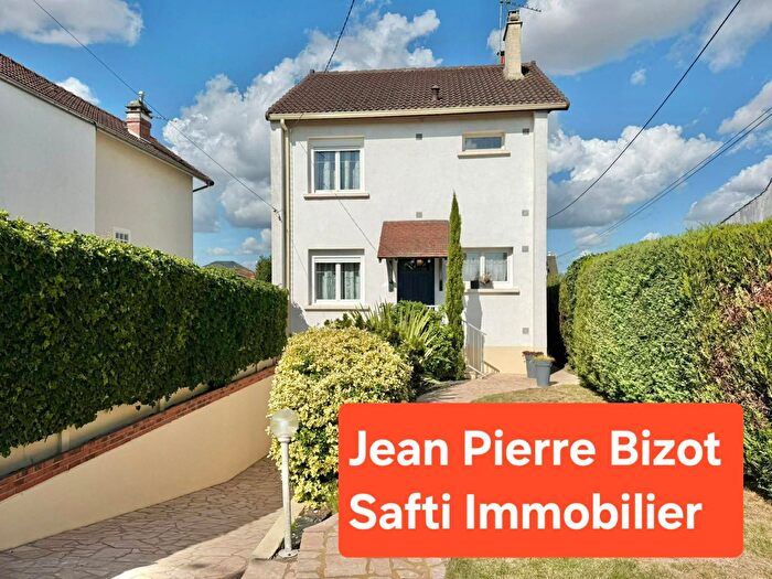 Maison à vendre - Morangis - 5 pièces - 3 chambres