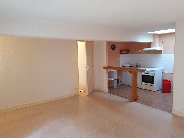 Appartement 3 pièces à Jarnac, à louer