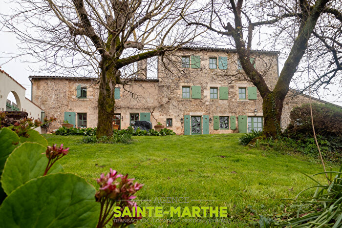 Niort, Nord - Maison 8 pièces à vendre