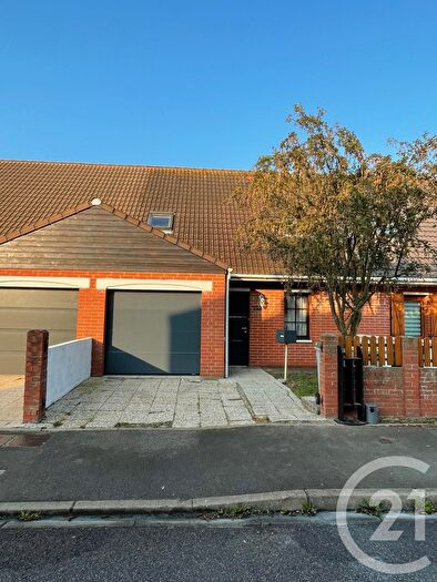 Maison à louer - Calais, Tournesol - 4 pièces - 3 chambres