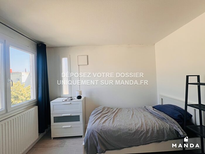 Appartement à louer - Cergy, Coteaux - 5 pièces - 4 chambres