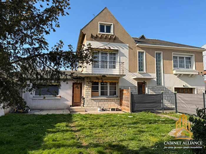 Maison à vendre - Melun, Montaigu - 8 pièces - 5 chambres