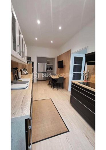 Maison à vendre - Bollène, Centre-ville - 7 pièces - 3 chambres