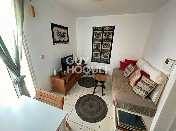 Saint-Denis, Le Chaudron, Sainte-Clotilde : Appartement 2 pièces à vendre