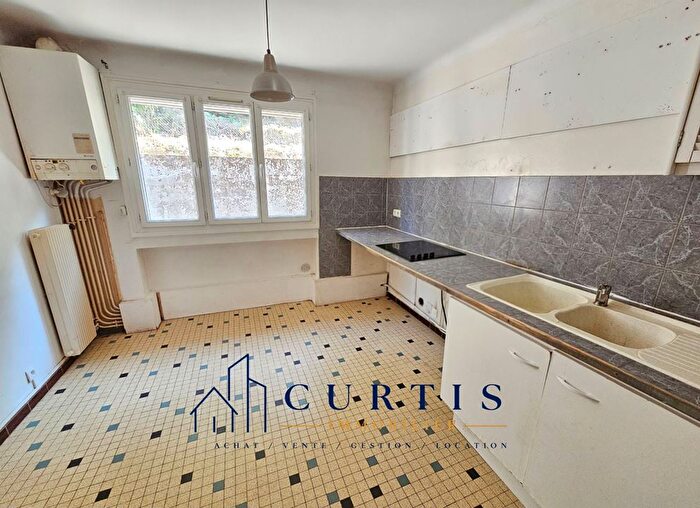 Appartement 4 pièces à vendre à Unieux