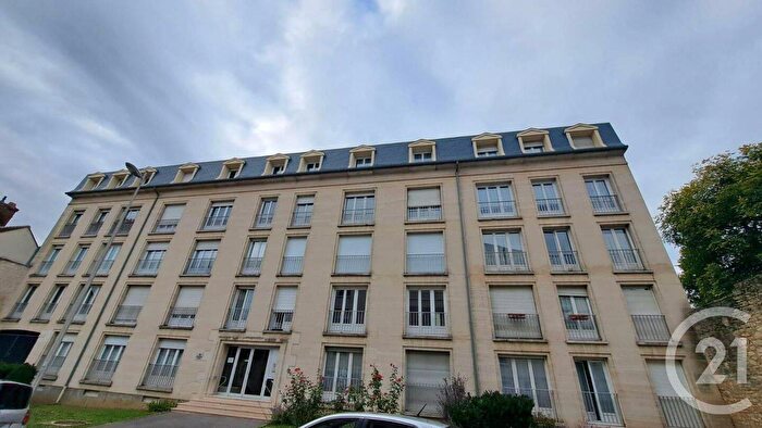 Appartement 4 pièces à Compiègne, à louer