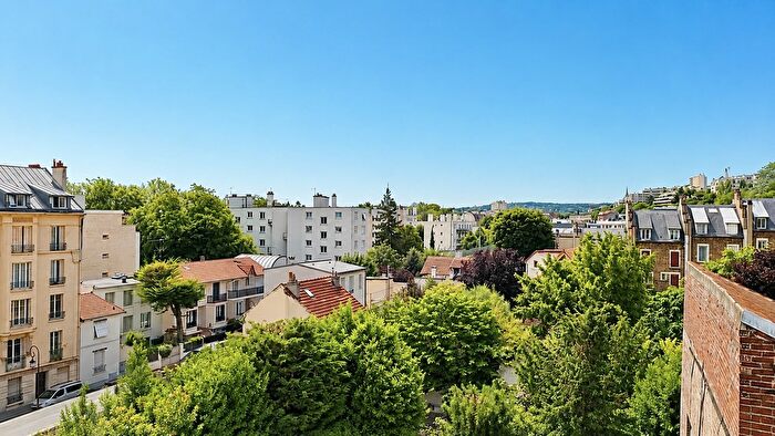 Saint-Cloud : Appartement 2 pièces à vendre