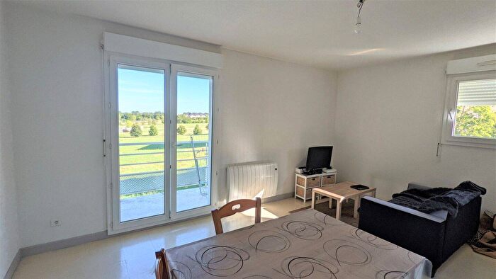 Appartement à louer - Bourges - 2 pièces - 1 chambre